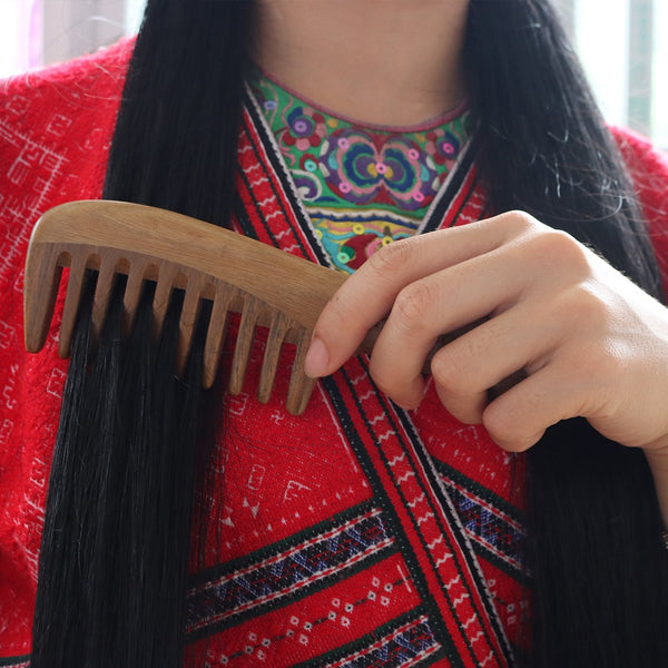 Buy Wide Tooth Detangling Comb for Natural Hair Online | Yao Secret Store